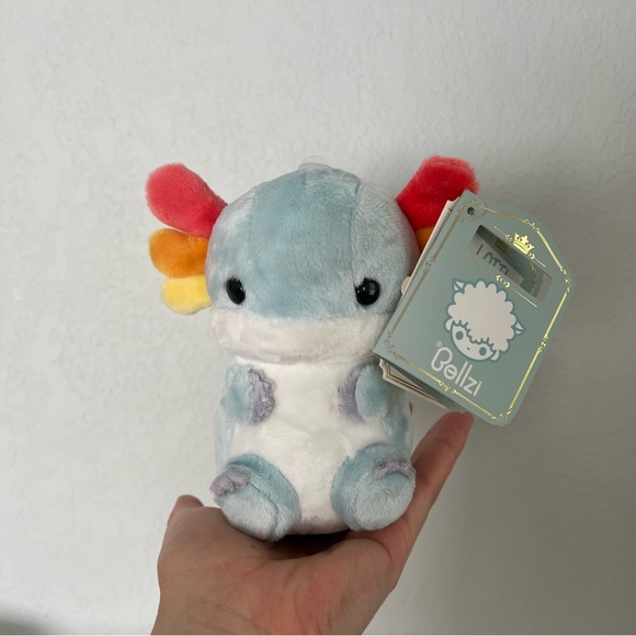 bellzi | Toys | Bellzi Lottie The Blue Axolotl 6 Inch Plush Boxlunch ...